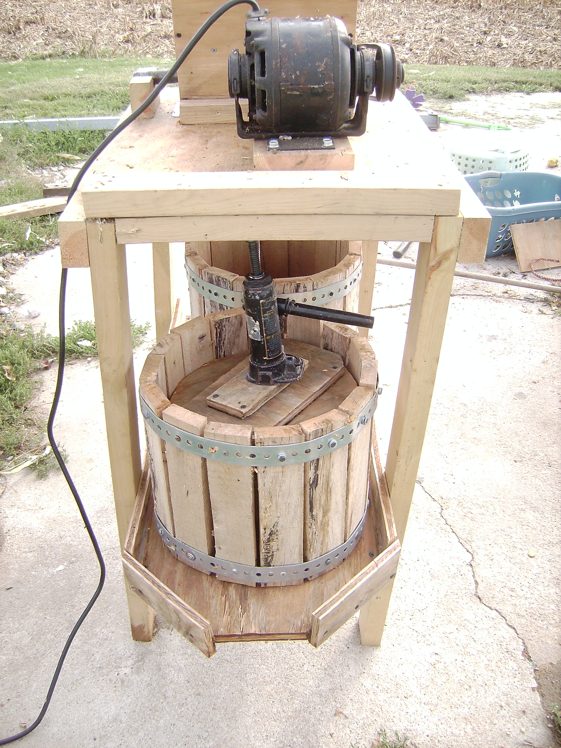 Apple Cider Press | Faithful Homestead